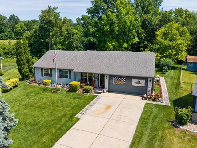 3153 Shellbark Dr, Indianapolis, IN 46235