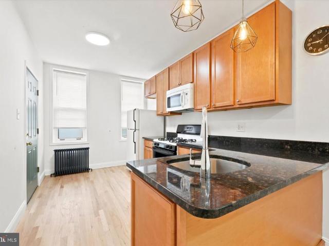 3153.5 Richmond Street # B