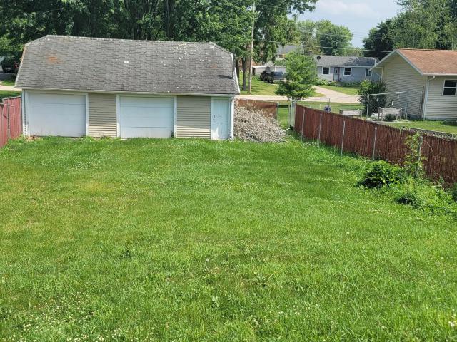 315 2nd St, Fox Lake, WI 53933 | MLS #1849