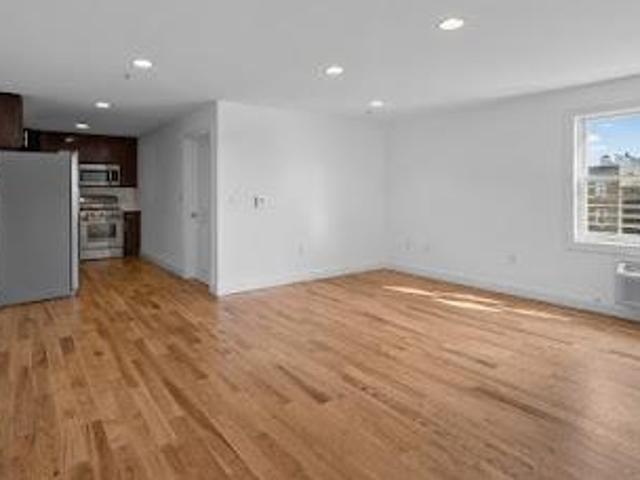 315 7Th St # 504