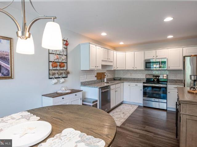315 Cabot Circle