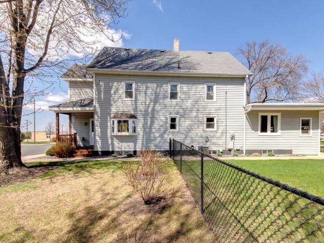 315 Central Avenue N