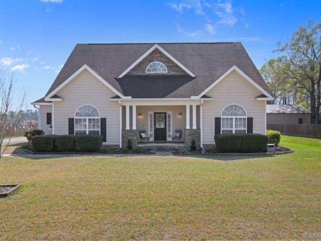 315 Curlee Way, Wetumpka, AL 36092