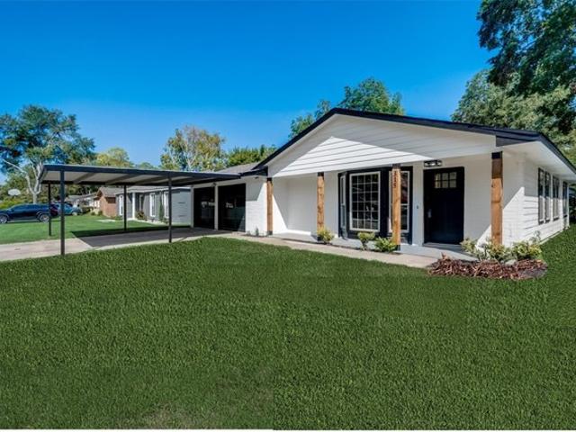 315 Cypress St, Alvin, TX 77511