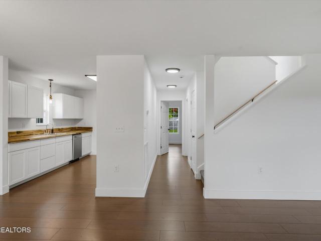 315 Andy Carr Ave
