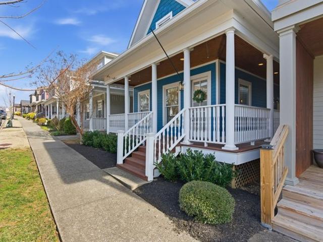 315 Augusta Ave, Pleasant View, TN 37146
