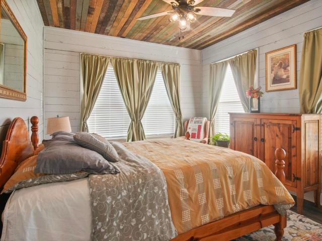 315 Barron St, Rusk, TX 75785 | MLS #26004