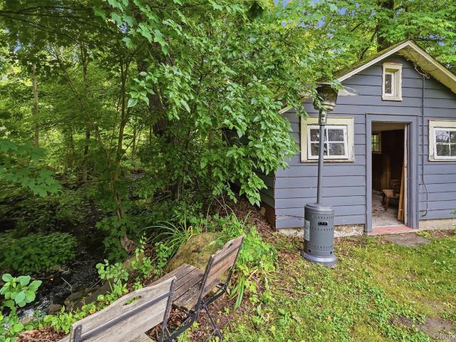 315 Bellvale Lakes Road