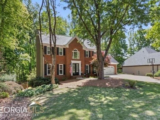 315 Birch Hollow Ct, Roswell, GA 30075