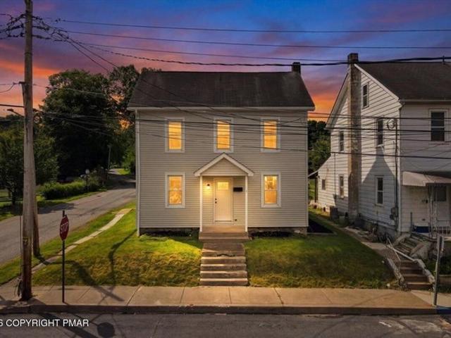 315 Blaine St, Bangor, PA 18013