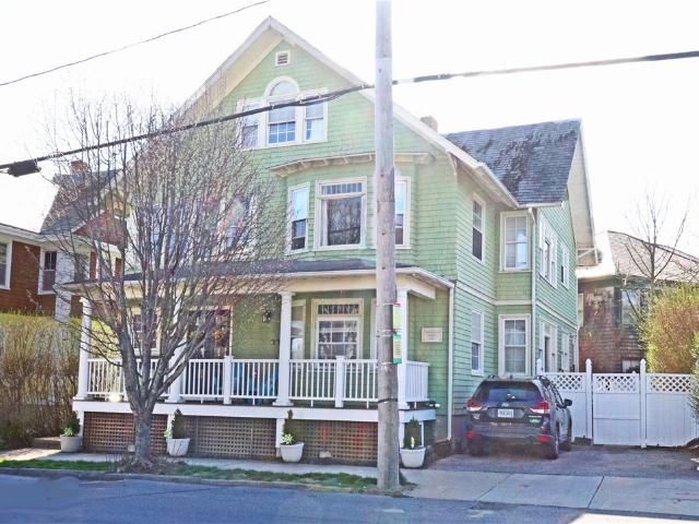 315 Broadway, Unit 2, Newport, RI 02840 | MLS #1411 | Compass