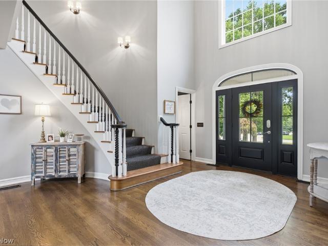 315 Glengarry Drive