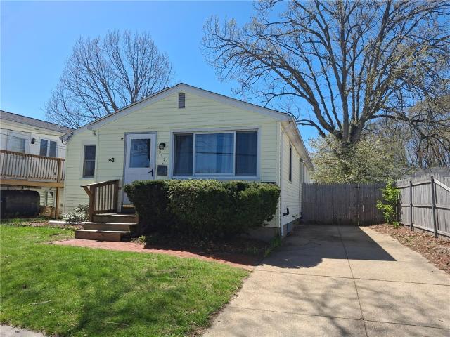 315 Grosvenor Ave, East Providence, RI 02914 | MLS #1411 | Compass