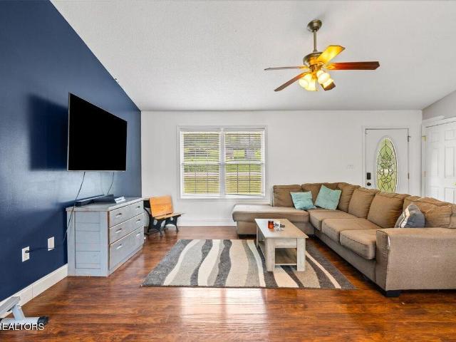 315 Dogwood Rd