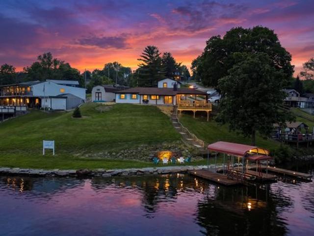 315 Dora Bill Ln, Dry Ridge, KY 41035