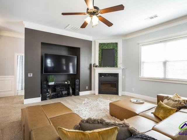 315 Devon Ct, Warner Robins, GA 31088