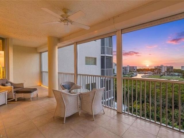 315 Dunes Blvd Apt 707, Naples, FL 34110