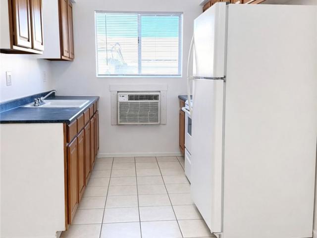 315 E 8th