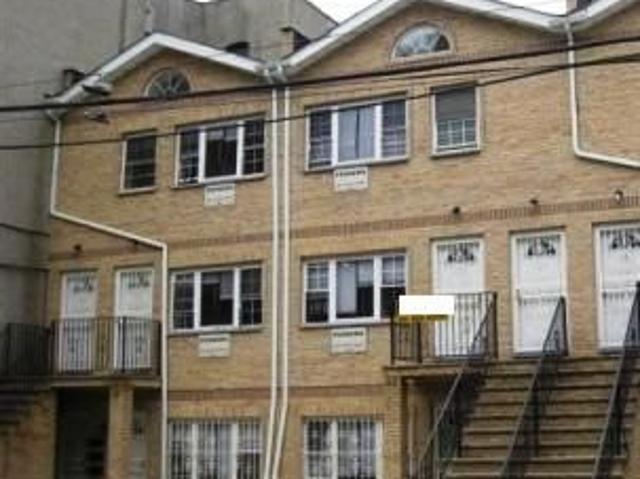 315 E 163rd St, Bronx, NY 10451