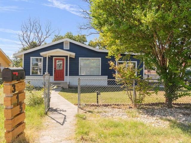315 E Cortinas St, Del Rio, TX 78840