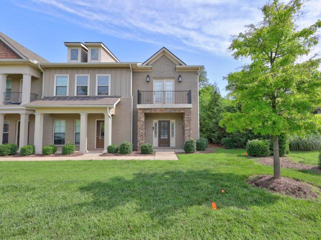 315 E Clark Blvd # J