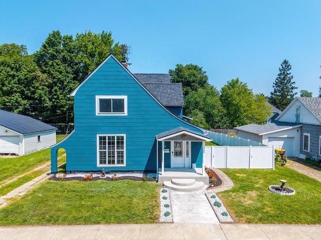 315 E Gilmore St, Angola, IN 46703