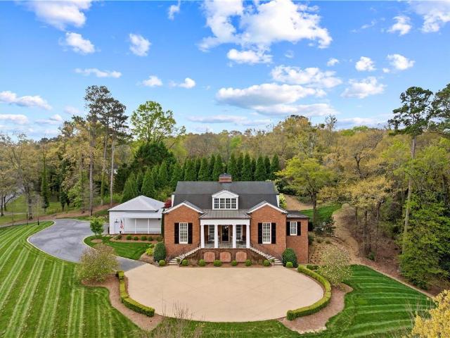315 E Line St, Calhoun, GA 30701 | MLS #7743 | Compass