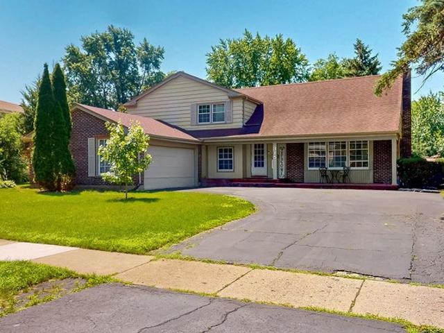 315 E Reseda Pkwy, Palatine, IL 60067