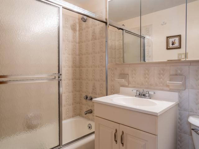 315 East 65th Street, Unit 8F | Compass