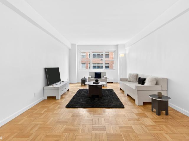 315 East 69th Street, New York, NY