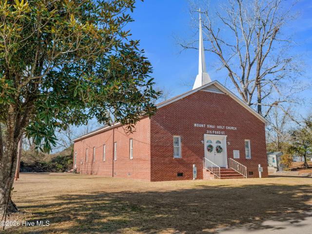 315 Ford Street