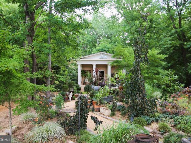 315 Farmhouse Road