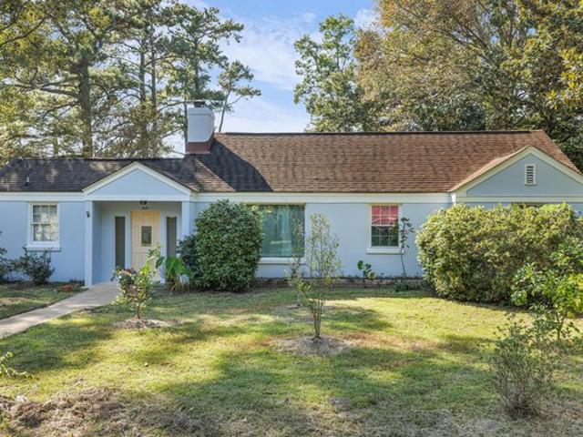 315 Hollywood Dr, Charleston, SC 29407