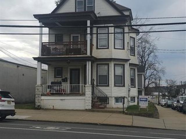 315 Haledon Ave, Haledon, NJ 07508