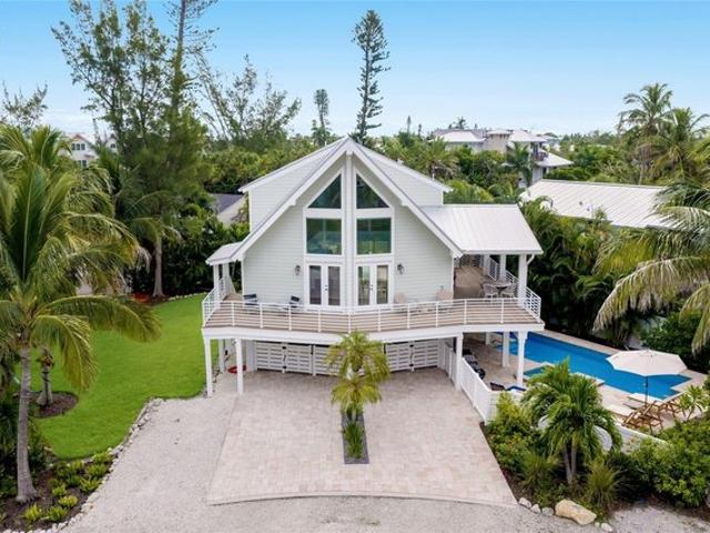 315 Hammock Cir, Anna Maria, FL 34216