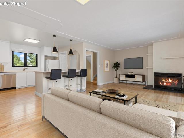 315 Harvard Lane