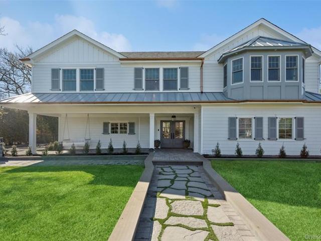 315 Hewlett Neck Rd, Woodmere, NY 11598