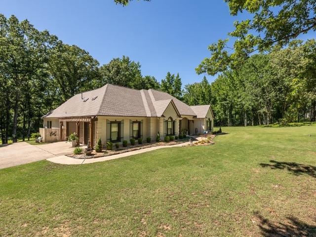 315 hickory woods dr