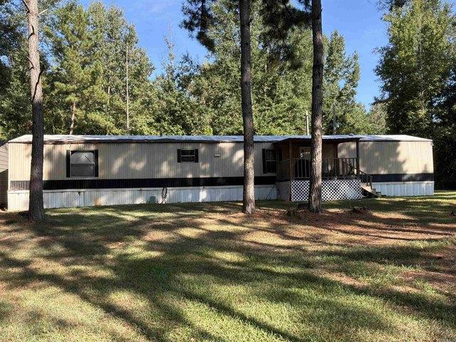 315 Hilltop Rd, Lockesburg, AR 71846