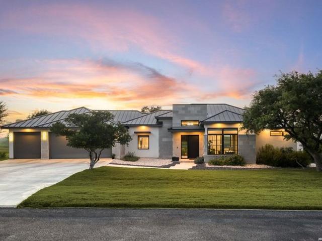 315 Lantana Mesa, Spring Branch, TX 78070