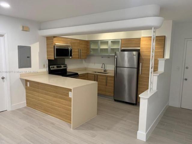 315 Majorca Ave #3, Coral Gables, FL 33134