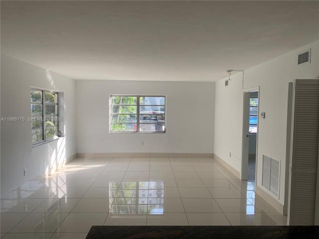 315 Majorca Ave, Unit 1, Coral Gables, FL 33134 | MLS #A11985 | Compass