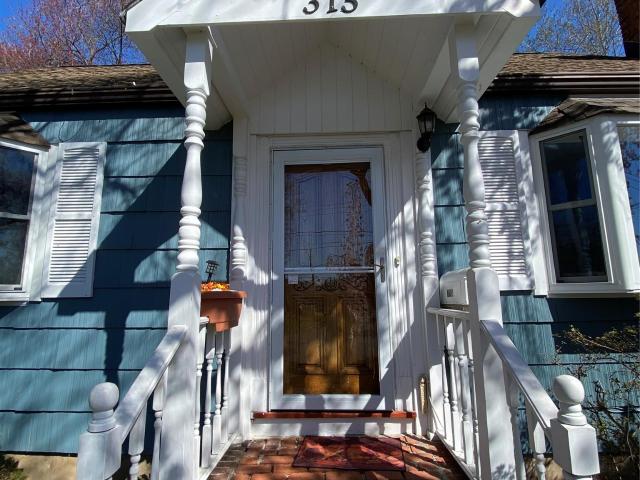 315 Manor Blvd, Pearl River, NY 10965 | MLS #981540 | Compass