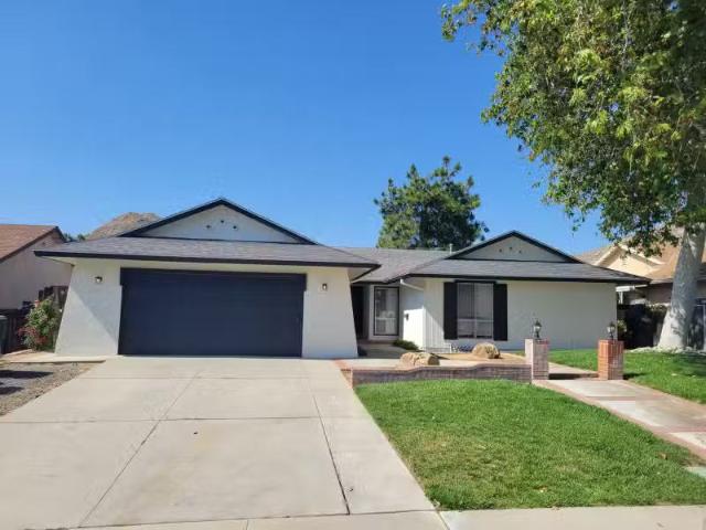315 Maravilla Dr, Riverside, CA 92507