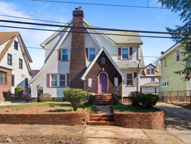 315 Meeker Ave