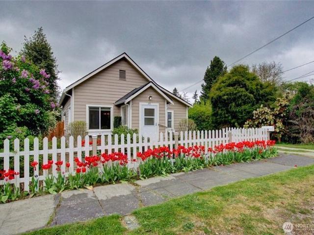 315 N Baker St, Mount Vernon, WA 98273