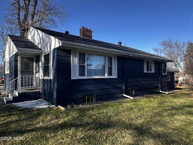 315 N Dakota St, Clark, SD 57225