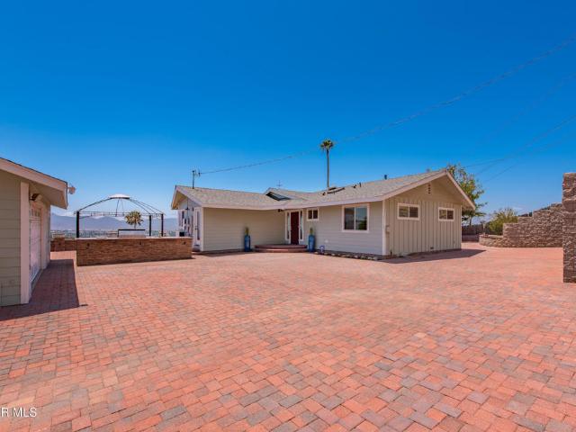 315 N Loop Drive