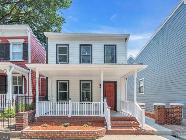 315 N Patrick St, Alexandria, VA 22314