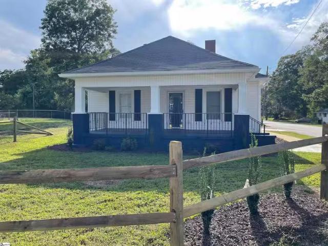 315 North Maple Street, Simpsonville, SC 29681 MLS #1546671